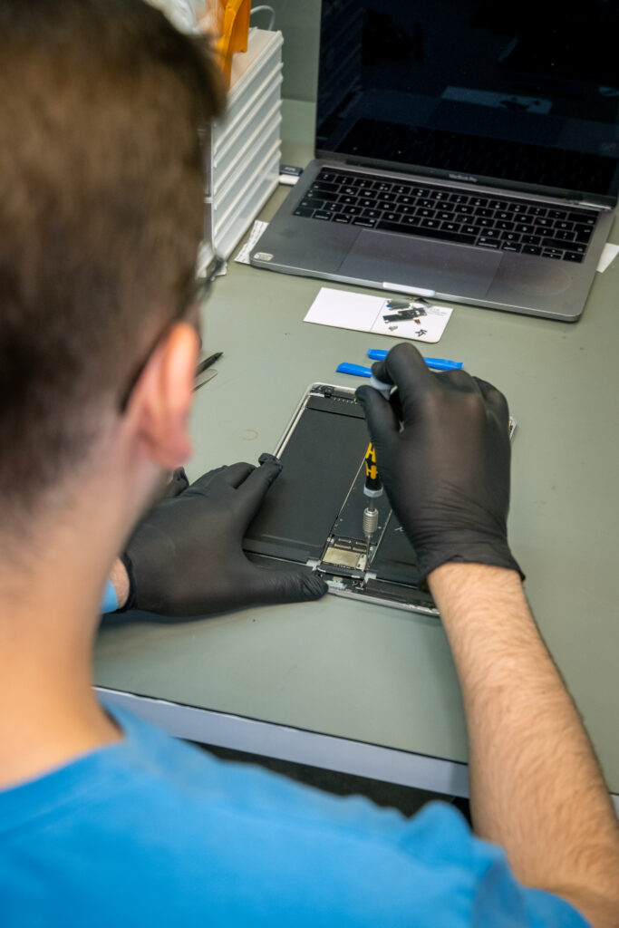 Apple Self Servis Tamir Programı Nedir? | FPPRO